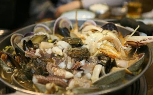 Nhà hàng Samseonghyeol Haemultang