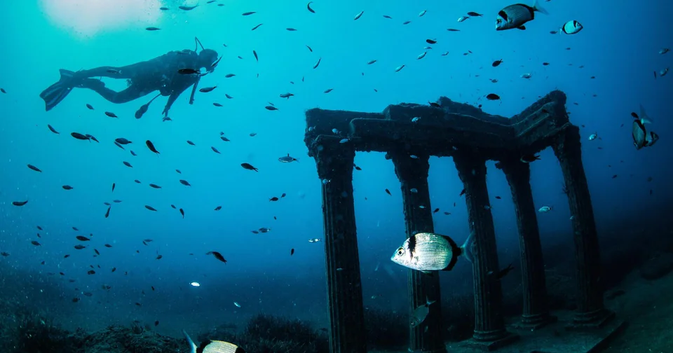 Side Underwater Museum