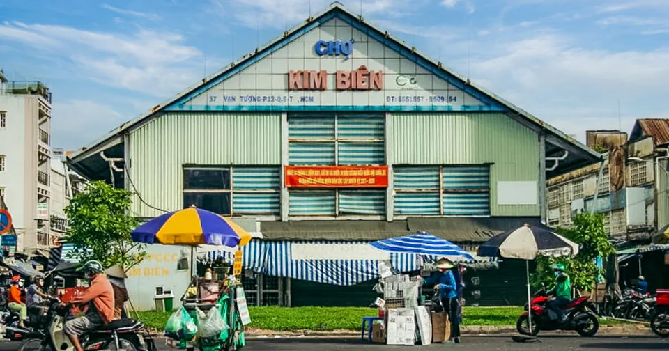 Kim Bien Market